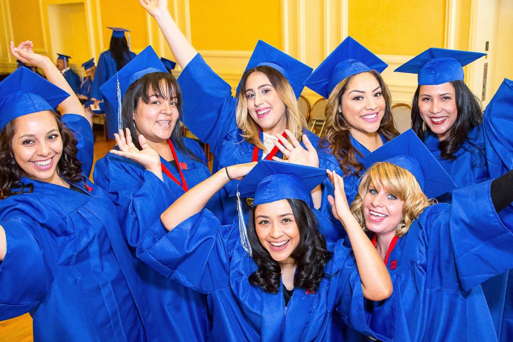 NWC San Diego Honors Graduates at Fall Ceremony - North-West College